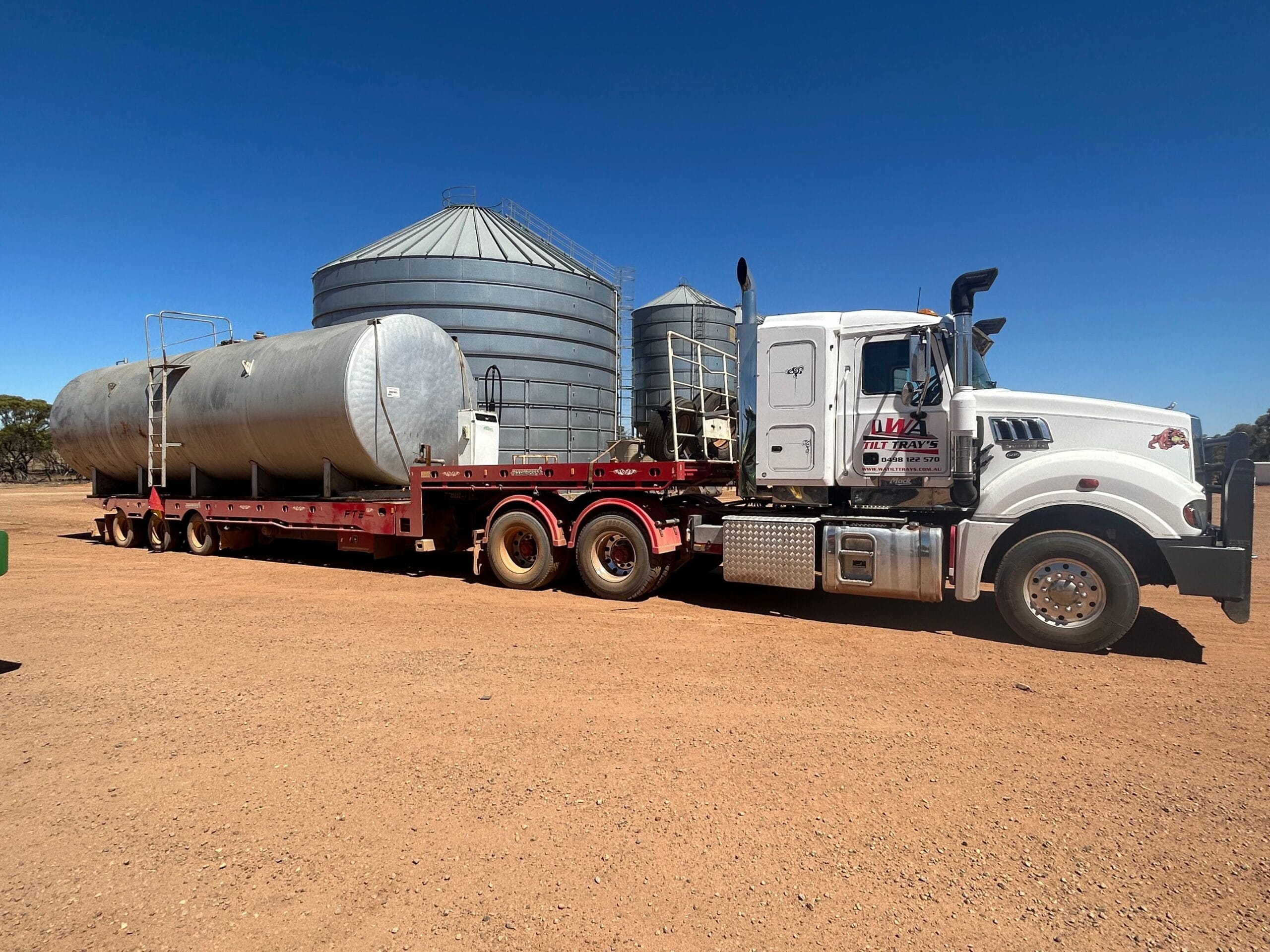 WA Tilt Trays - Transporting nearly anything in WA